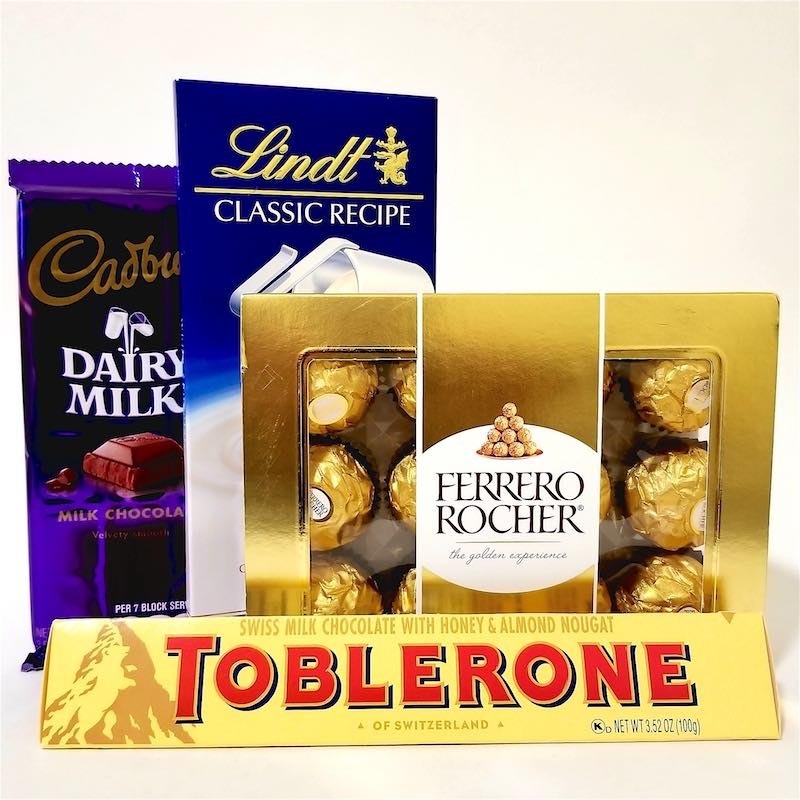 Send Chocolate Pack Online - DW24-113620 | Giftalove