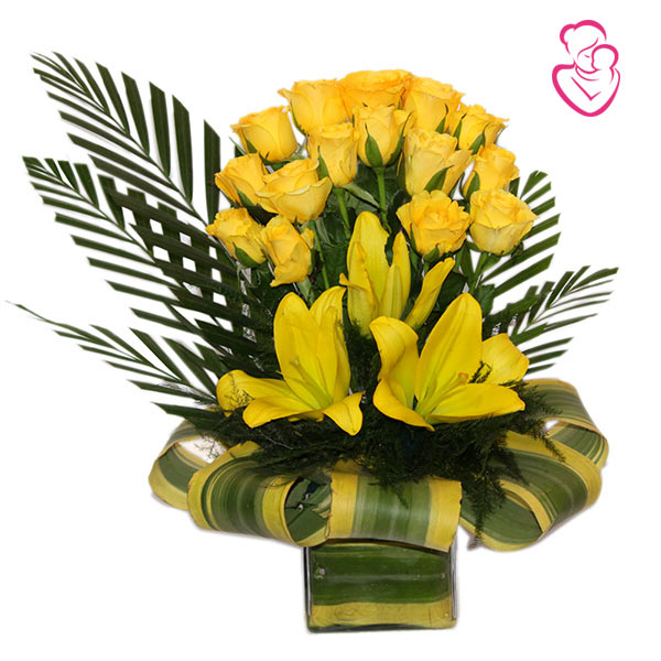 Send Bright Combination of Yellow Roses & Lilies Online - PR17MD074MD17 ...
