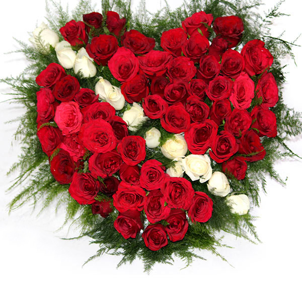 Send Roses Heart-Shaped Arrangement Online - VLPREX89GAL16 | Giftalove