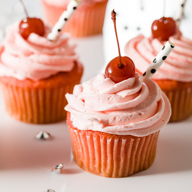 Send Tempting Strawberry Cupcake Online - GAL22-109724 | Giftalove